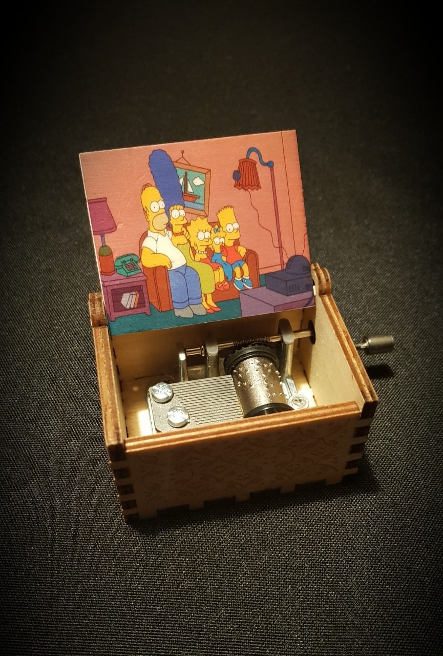 Boîte à musique en bois, Music box The Simpsons - Breizhlicence